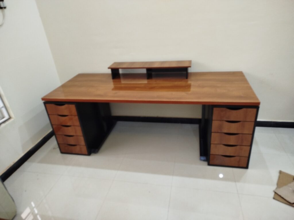 IKEA LEGEND Gaming Desk With Heavy Iron Frame – Tablez.pk